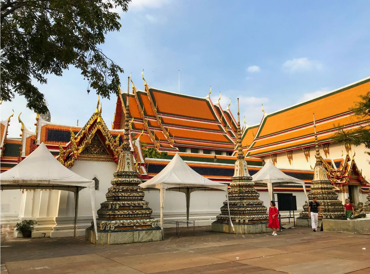 Wat Pho, Bangkok - the Temple of the Reclining Buddha - The Stupid Bear