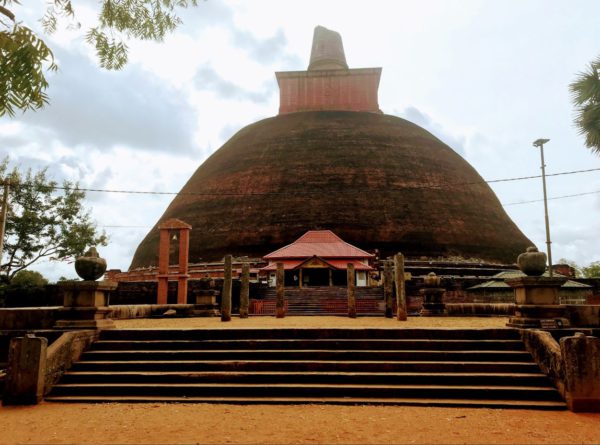 Places to Visit in Anuradhapura, Ancient city of Sri Lanka - The Stupid ...